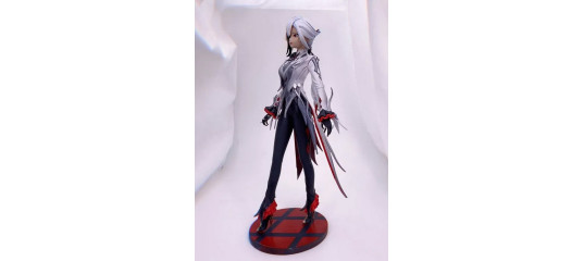 Arlecchino figure from Gensin Impact